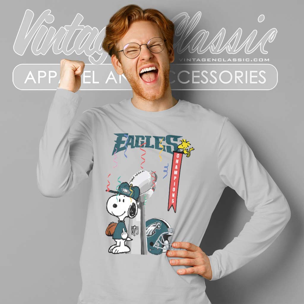 Snoopy Champions Philadelphia Eagles Shirt - Vintagenclassic Tee